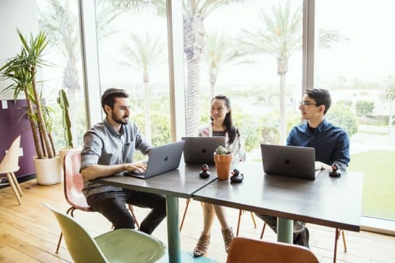 Utilizing PubNub for Real Time Member Communication | Vincit Dev Talks